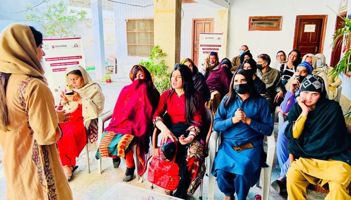 Transgender community: Standardised form launched for registration in KP