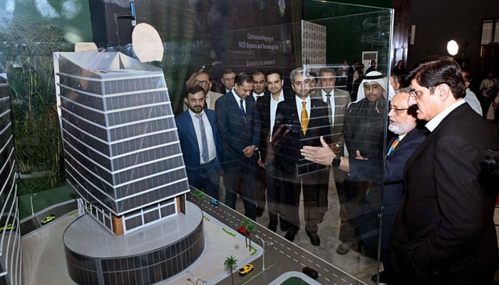 Sindh marks progress in three projects worth $740 million with Kuwaiti ...