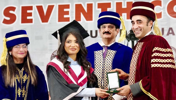 Doctors’ voices must play a role in shaping health policy: Bilawal