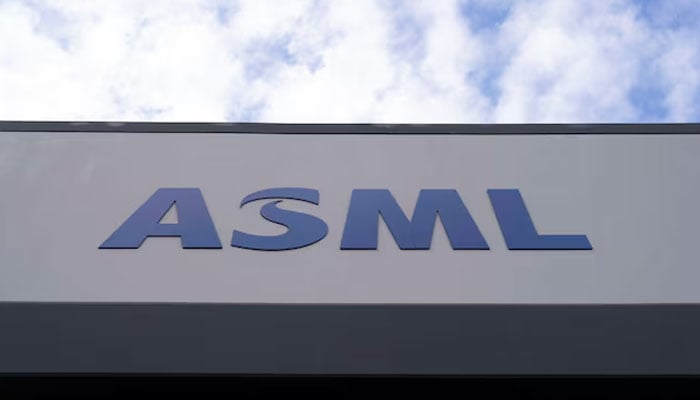 Is chip giant ASML about to hit a ceiling, or break through it?