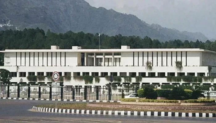 Usman Anwar appointed FIA DG, Rao Abdul Karim Punjab IGP