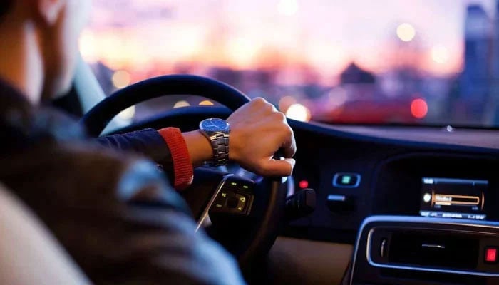 Motorists switch tofuel-saving amid rising fuel prices