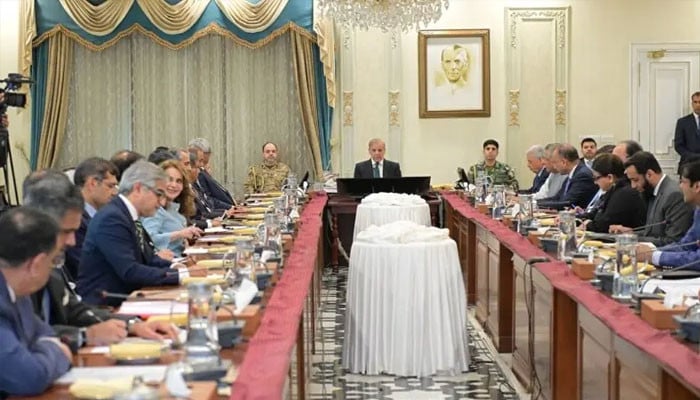 PM vows to bring informal economy into tax net