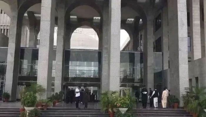 Placement on PCL for overstaying abroad illegal: IHC