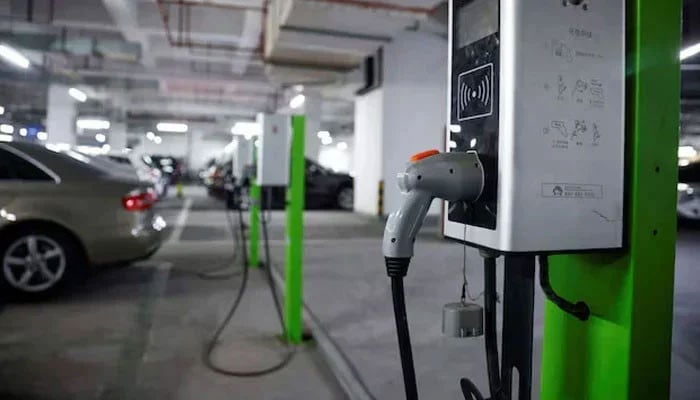 Lesco’s first EV fast-charging station inaugurated