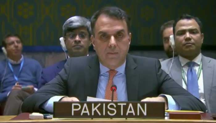 Pakistan opposes military intervention in Venezuela, calls for diplomacy