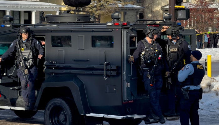 Woman killing by ICE agent sparks outrage across Minnesota