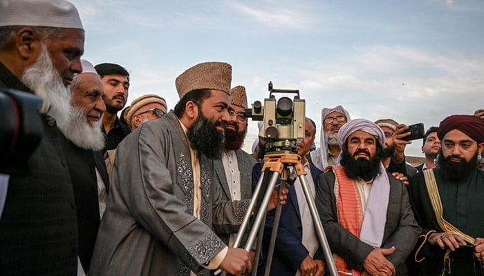 Ruet-e-Hilal Committee to convene today for Shawwal moon sighting
