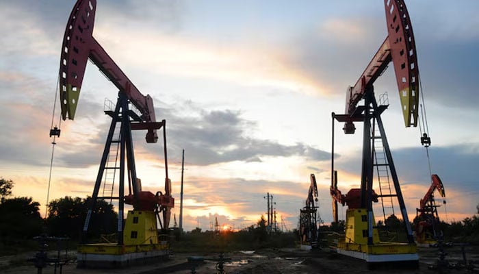 Oil slides, Asian shares climb amid hopes of US-Iran truce